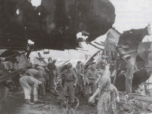 THE DESTRUCTION OF THE NAVAL ARMANENTS VESSEL BEDENHAM - Historical RFA