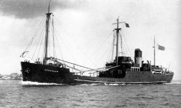 THE DESTRUCTION OF THE NAVAL ARMANENTS VESSEL BEDENHAM - Historical RFA